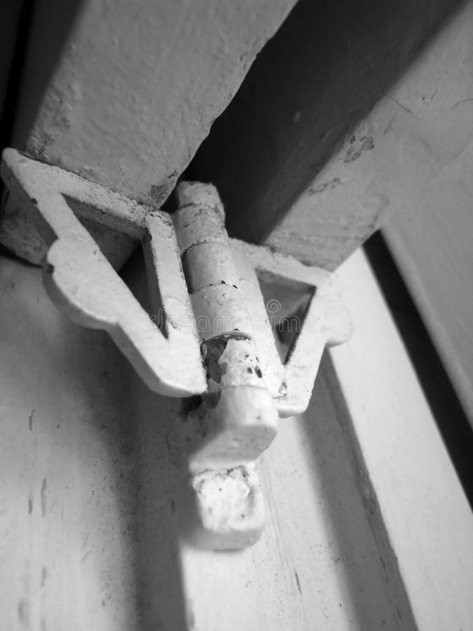 Bisagra Para Las Ventanas Y Las Puertas Imagen de archivo - Imagen de ...