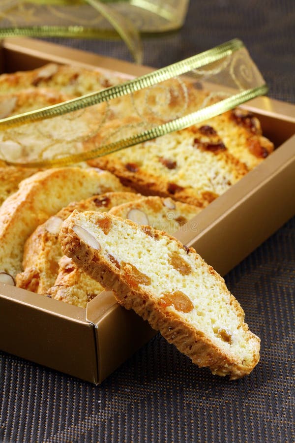 Biscotti Italiani Tradizionali Di Biscotti Fotografia Stock - Immagine ...