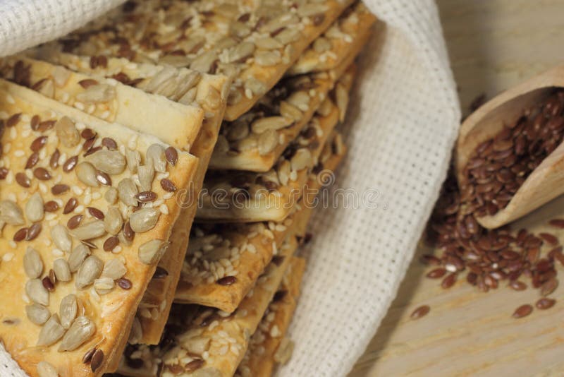 Biscuit Avec Des Graines De Lin Image stock - Image du goût, avec: 60255493