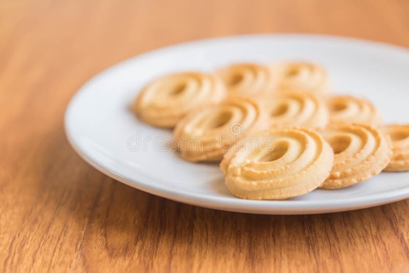 Biscuits de beurre image stock. Image du cookie, rond - 88471833