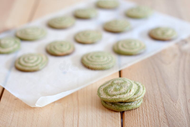 Biscuits de Matcha photo stock. Image du japon, poudre - 68382024