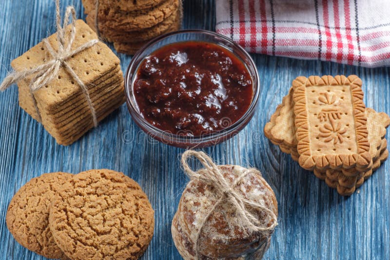 Biscuits on table stock image. Image of wood, drink, dessert - 89089071