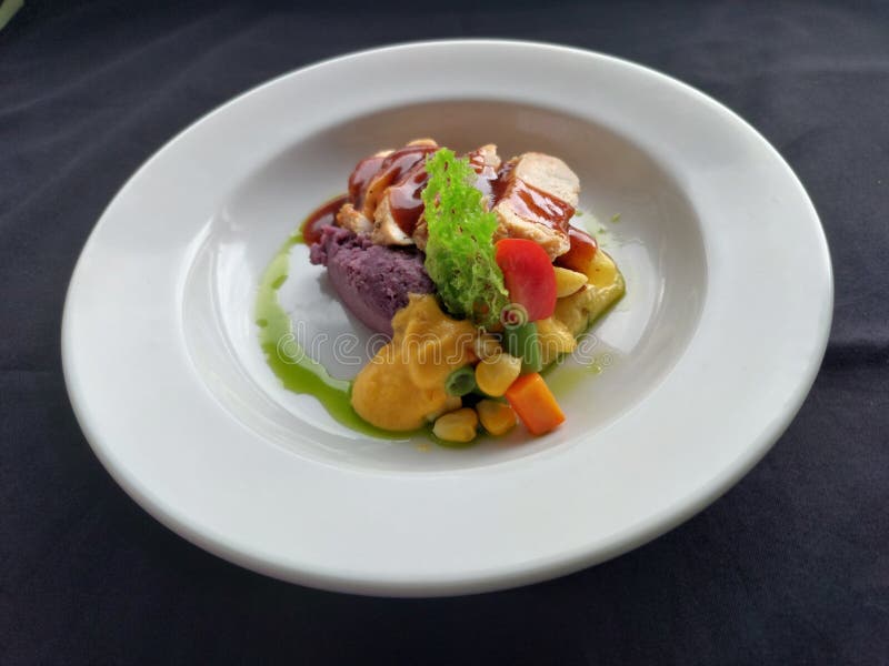 Bistec De Pollo Por Noob Chef Imagen de archivo - Imagen de pollo ...