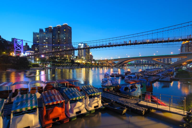 Bitan park in taipei stock image. Image of reflection - 76569377
