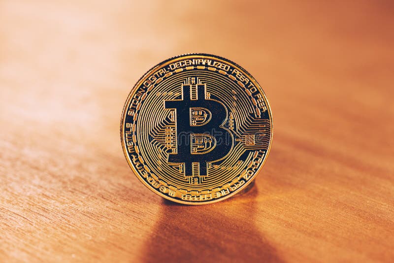 Bitcoin BTC cryptocurrency obraz stock. Obraz złożonej z łańcuch ...