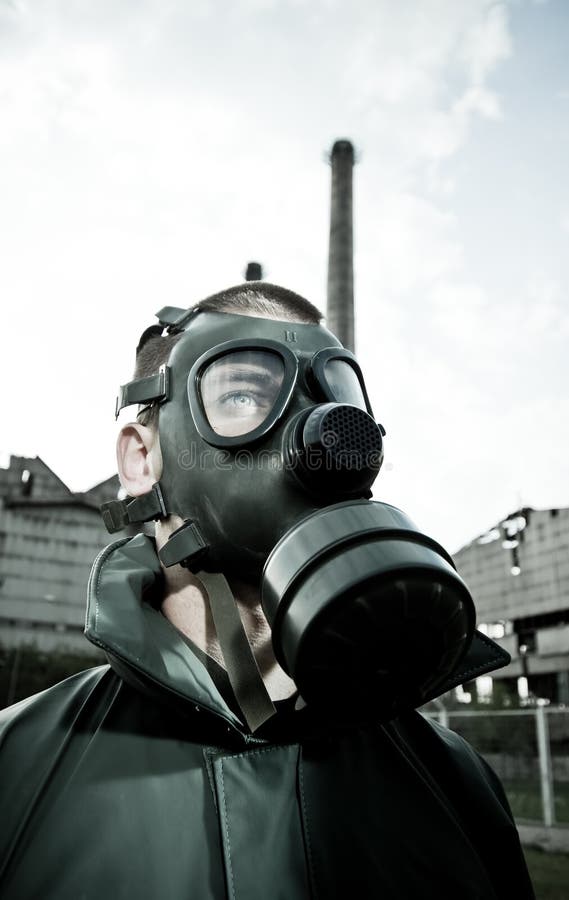 Bizar Portret Van Een Man Met Een Gasmasker Stock Foto - Image of ...