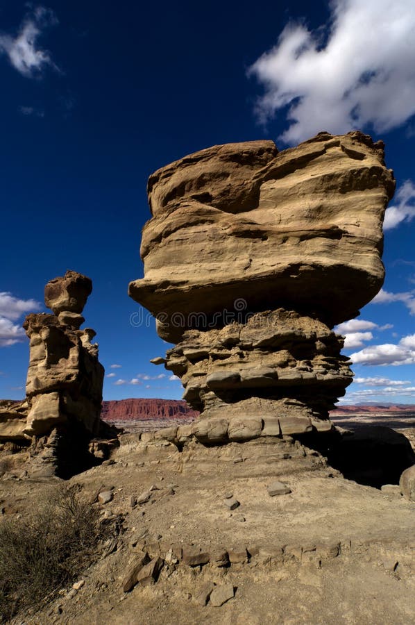 Bizarre Wind Shaped Rock Formations Stock Image - Image of cliff, park ...
