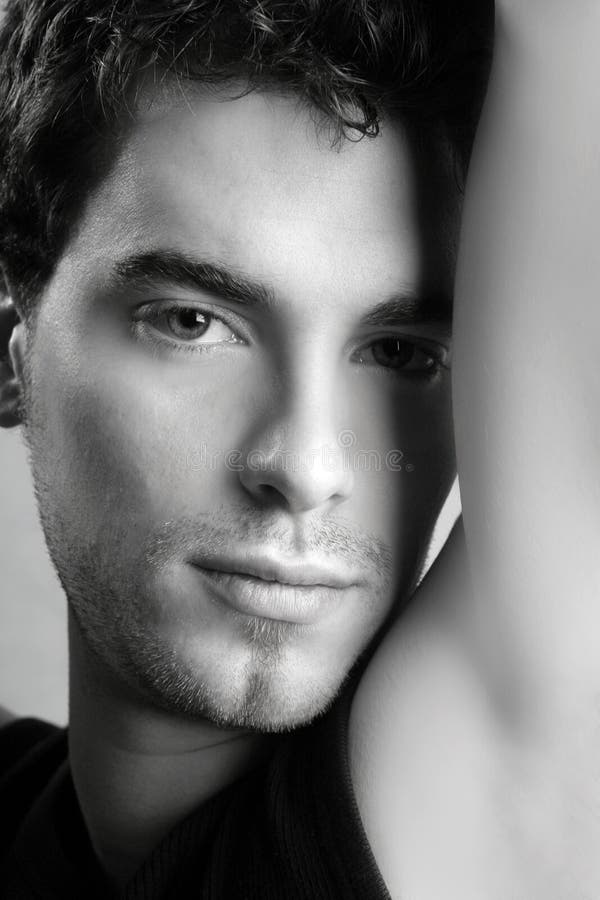 9,800+ Man face black white Free Stock Photos - StockFreeImages