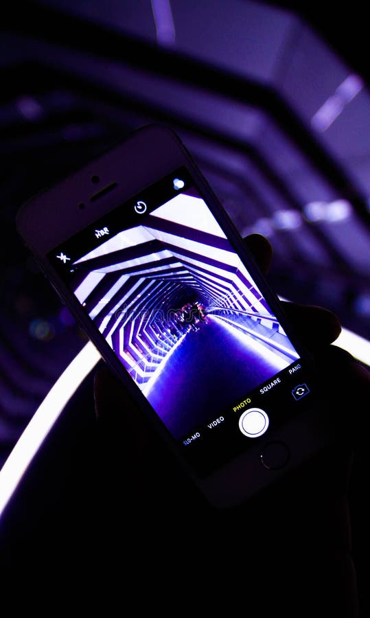 Black Android Smartphone Picture. Image: 114892434