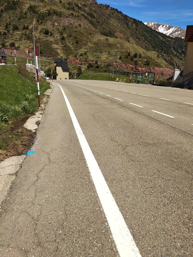 Black Asphalt Road and White Dividing Lines Stock Image - Image of tree ...