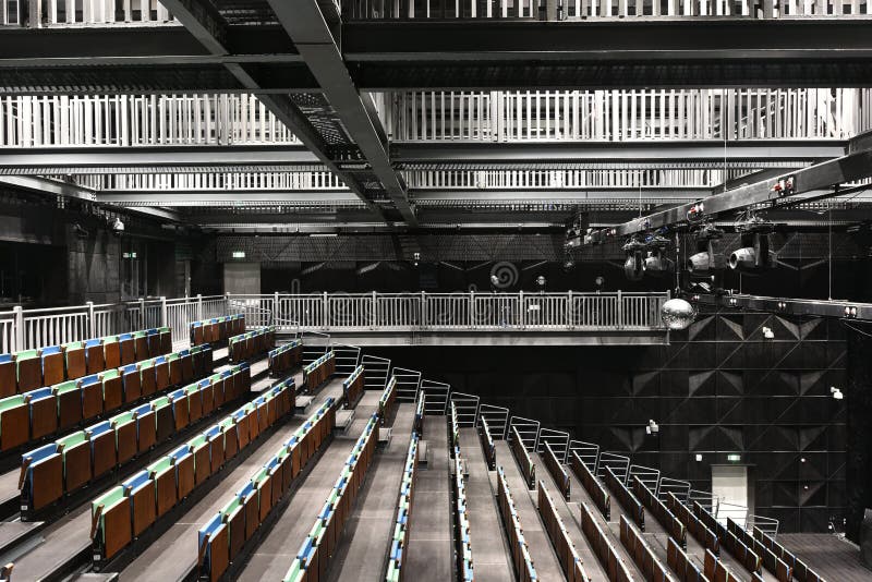 Black box theater editorial photography. Image of floor - 130649617