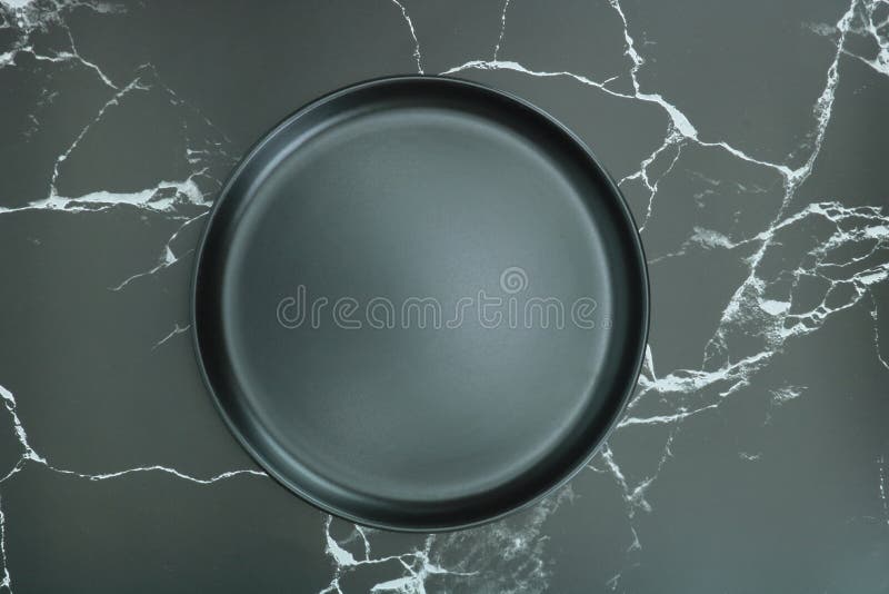 Black Empty Plate on Marble Stock Photo - Image of mockups, empty ...