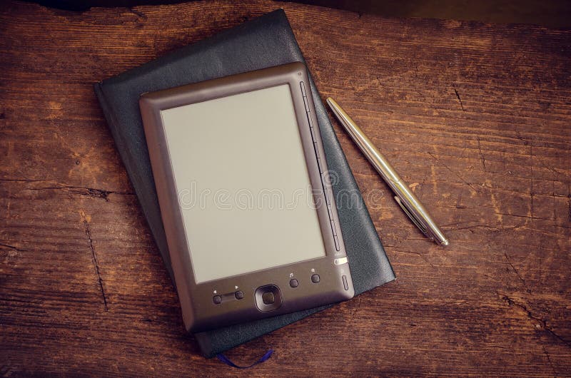 Black Ereader with Notebook and Ink Pen Stock Photo - Image of blank ...