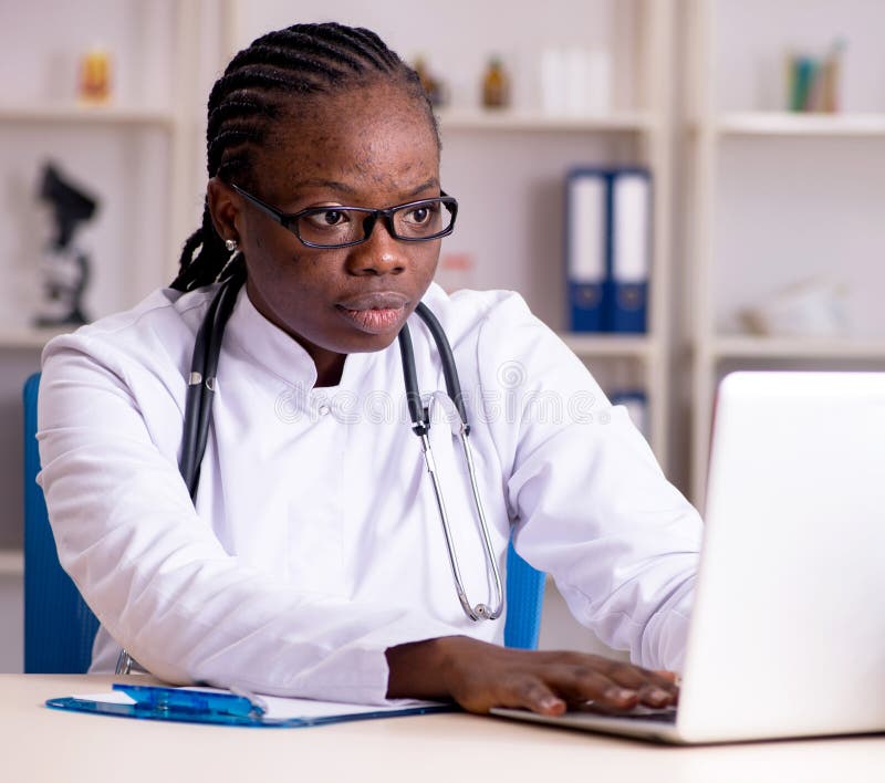 The Black Female Doctor Working at Clinic Stock Photo - Image of ...