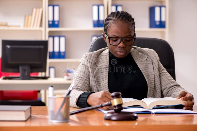 The Black Female Lawyer in Courthouse Stock Image - Image of court ...