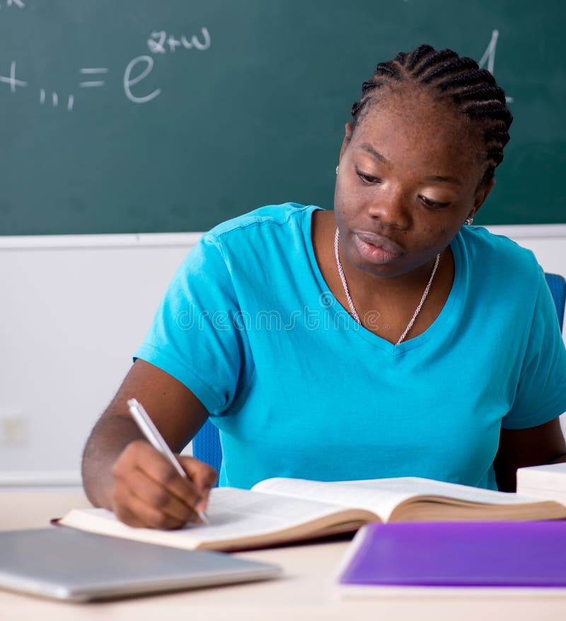 The Black Female Student in Front of Chalkboard Stock Image - Image of ...