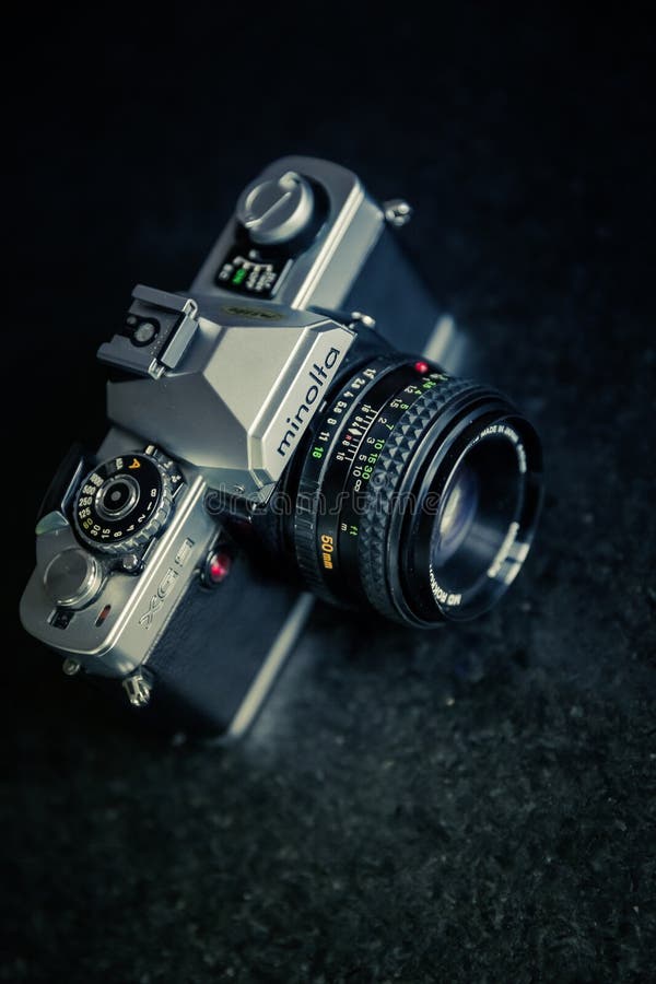 Black And Gray Minolta Bridge Camera Picture. Image: 83066628