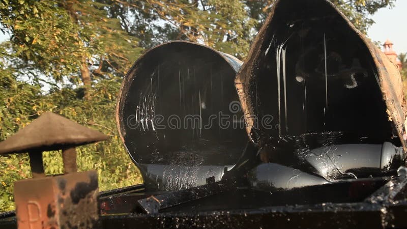 Black Hot Tar Bubbling Closeup Stock Video - Video of pitch, bubbling ...