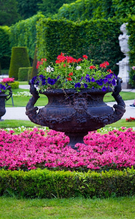 Black iron flower pot stock image. Image of decoration - 54353169