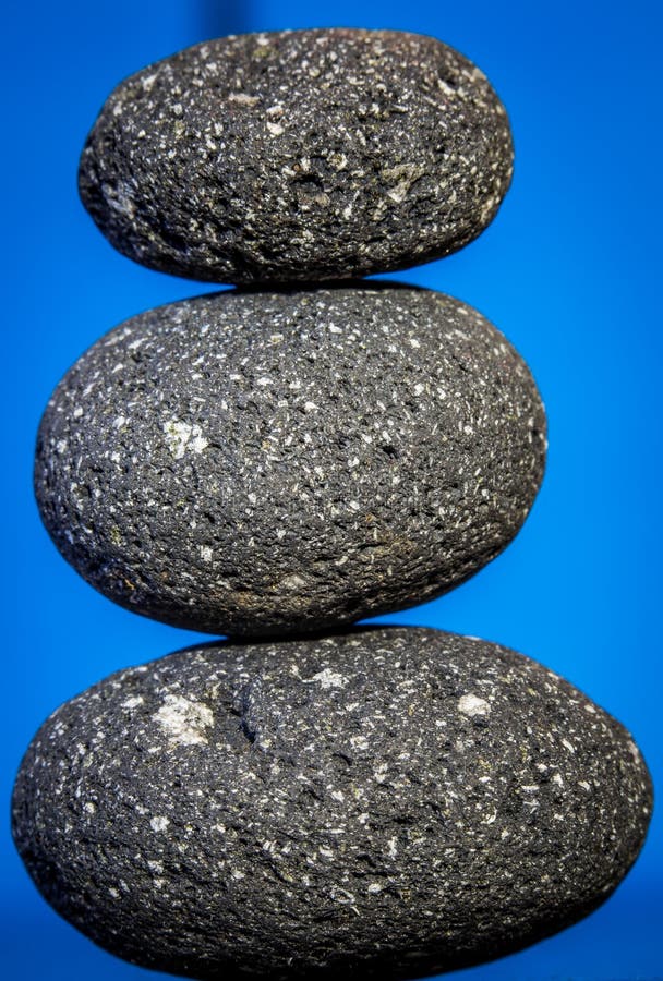 Pile Of Black Polished River Stones Stock Image - Image of group ...