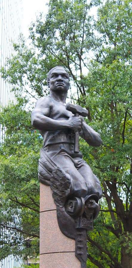Black Man Statue-worker stock image. Image of bronze - 44001151