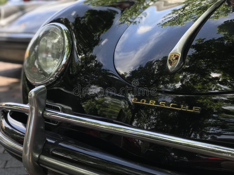 Black Porsche 911 Speedster Editorial Image - Image of show, speedster ...