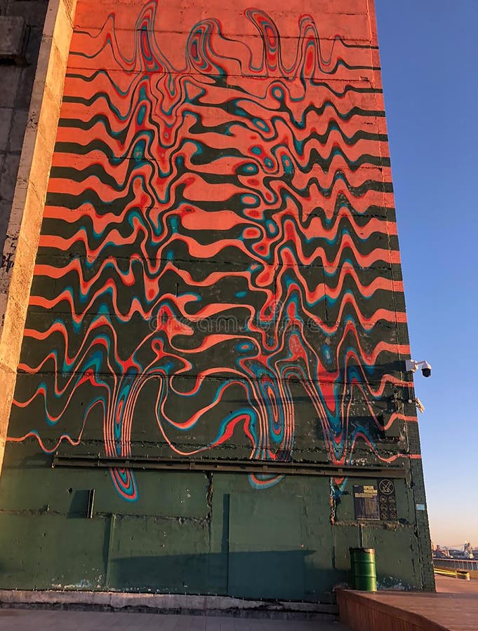 Black and Red Graffiti in the Form of Waves on the Wall of a High-rise ...