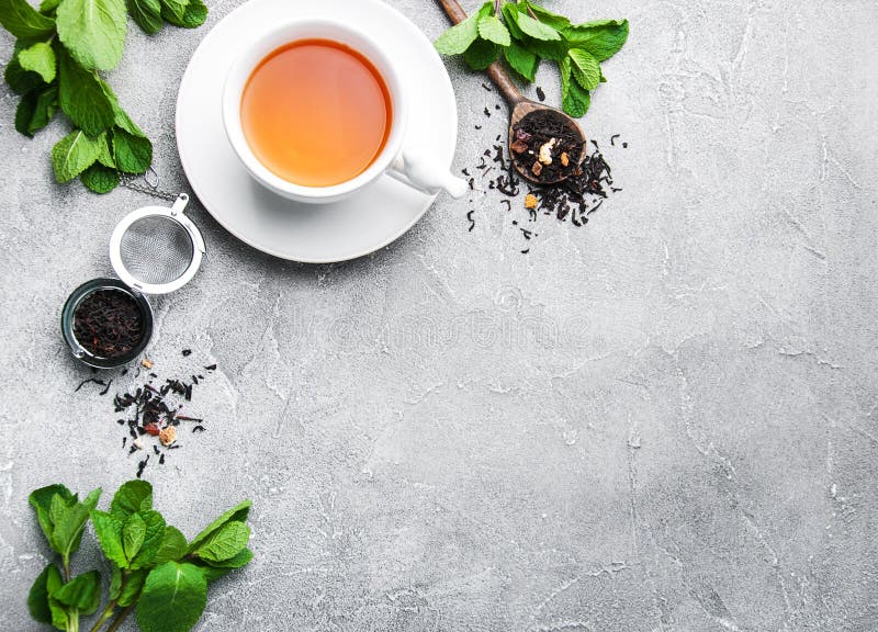 Black tea with mint stock image. Image of green, herb - 114524477
