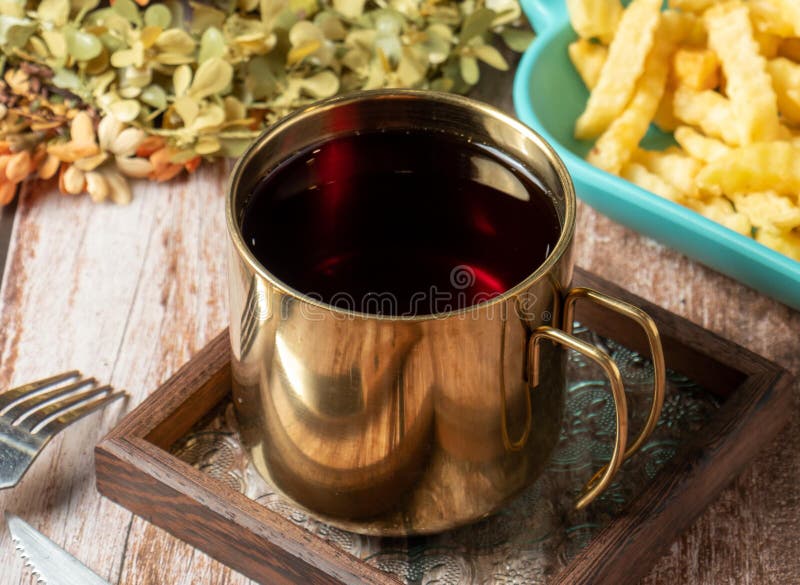Black Tea Served in Mug Isolated on Table Side View of Taiwan Food ...