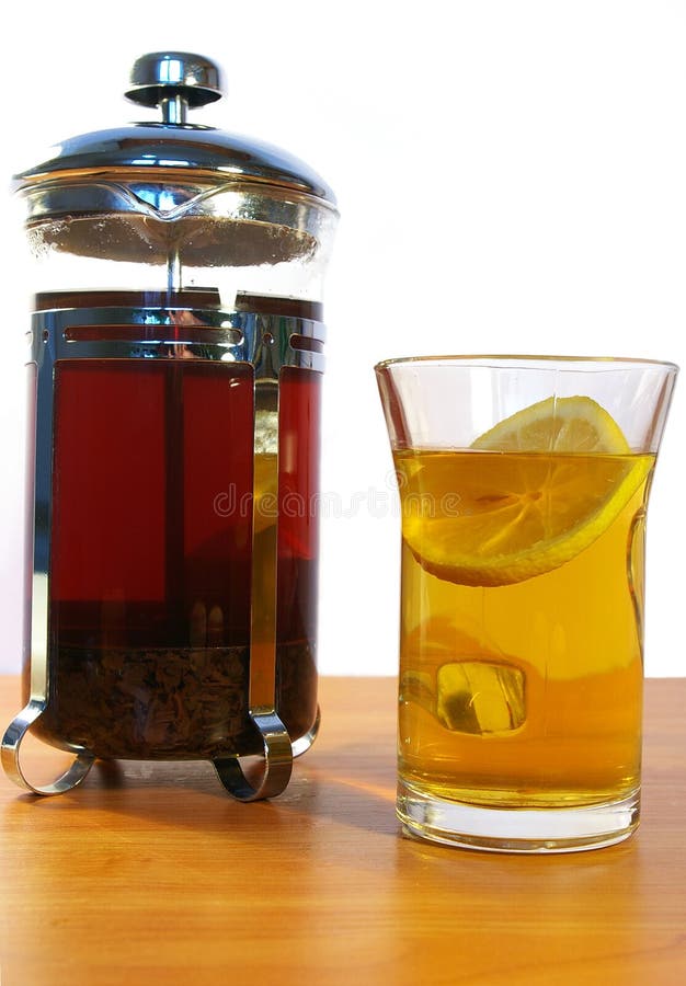 Black Tea Whith Lemon And The Kettle Picture. Image: 4861497