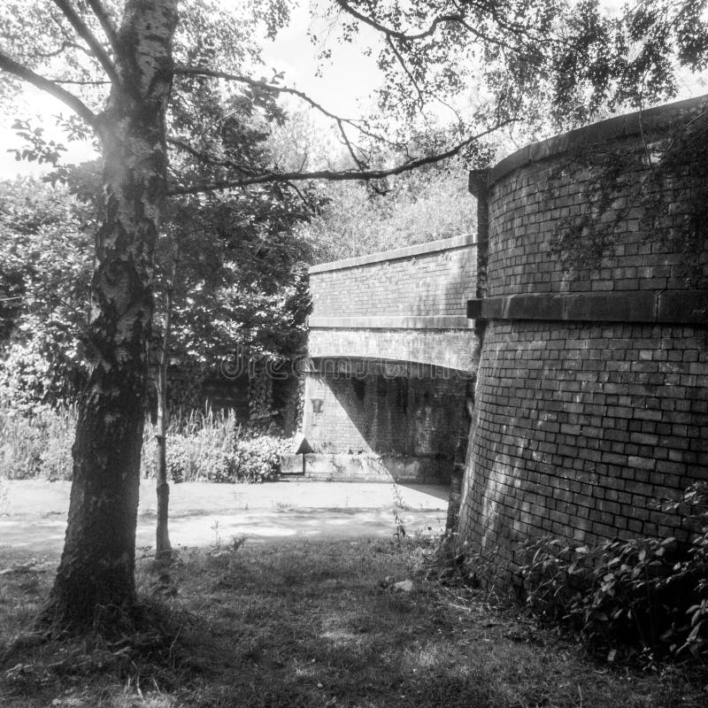 281 Black White Canal Brick Bridge Stock Photos - Free & Royalty-Free ...