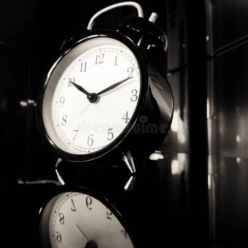 Black and White Clock with Its Reflection Stock Illustration ...