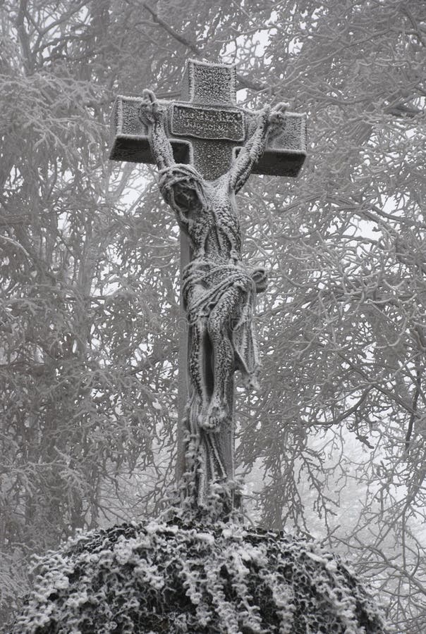 Black And White, Cross, Tree, Monochrome Photography Picture. Image ...