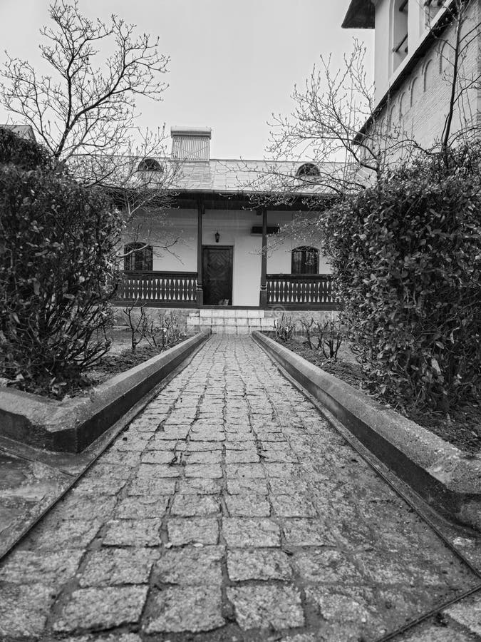Cobblestone Path To Historic Building Stock Image - Image of walkway ...