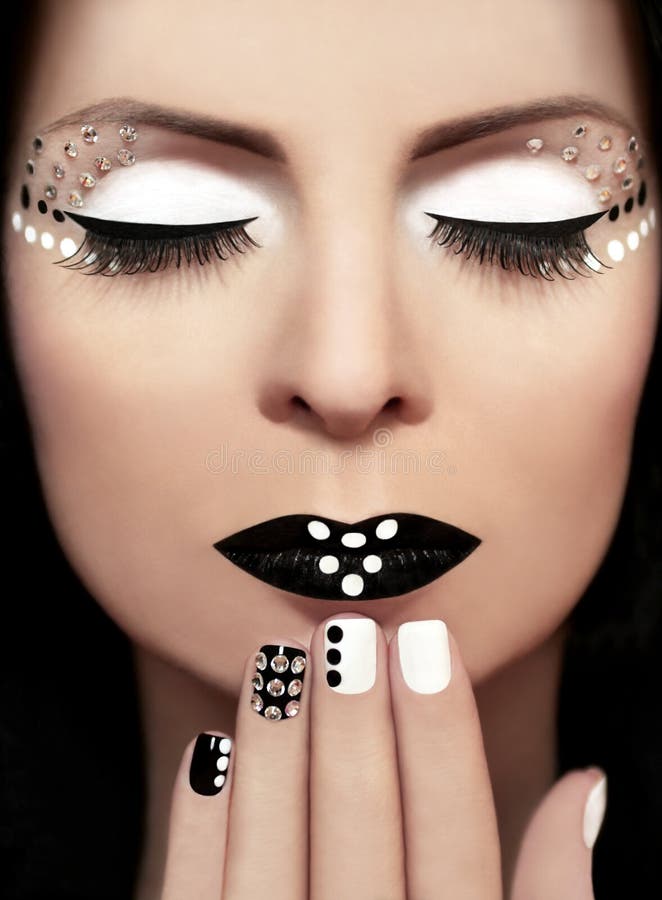 Black And White Makeup 8 PRO Tips For STUNNING Black And White