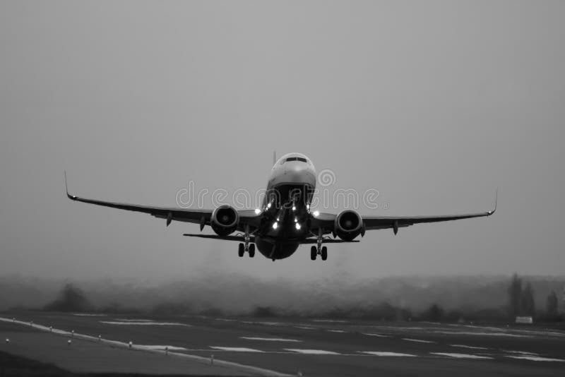 Boeing 737 Black White Stock Photos - Free & Royalty-Free Stock Photos ...