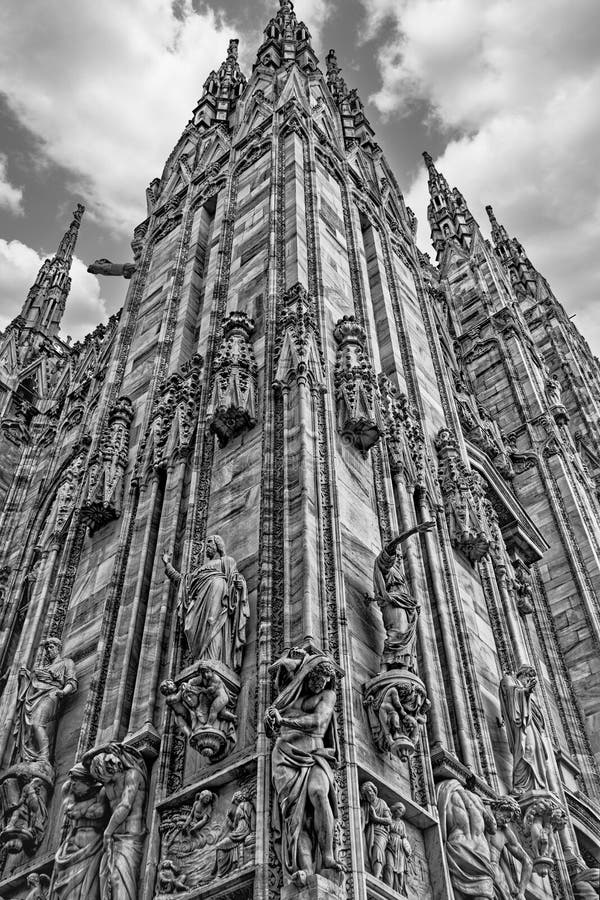 The Dome - Milano Italy Side View Stock Photo - Image of monochrome ...