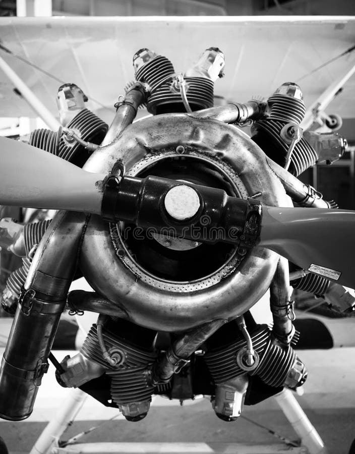 Black and White Prop Plane Seven Cylinder Engine Stock Image - Image of ...