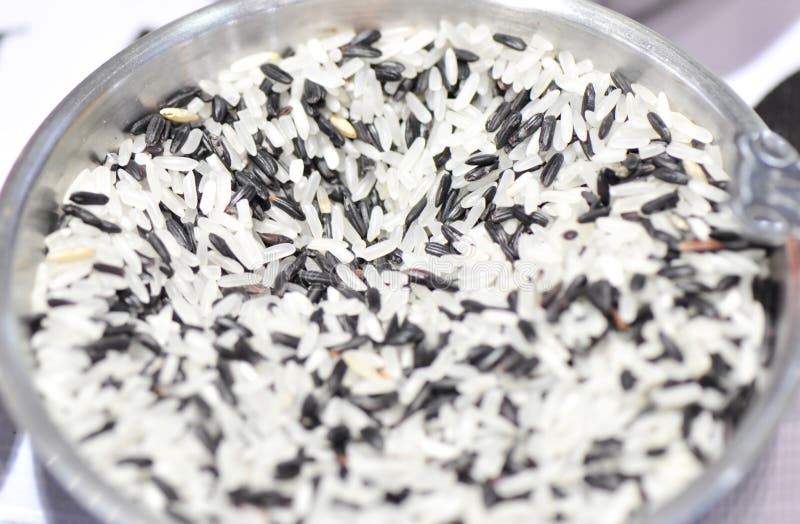 Black and white rice stock image. Image of cook, white - 20987413