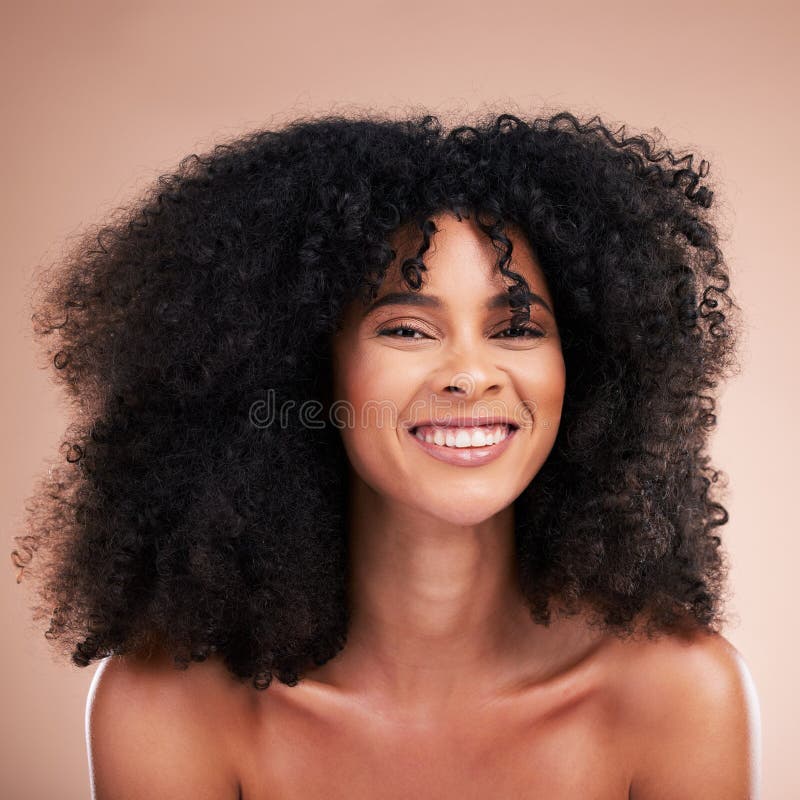 Black Woman With Afro Hair Stock Image Image Of Ethnic 9052489