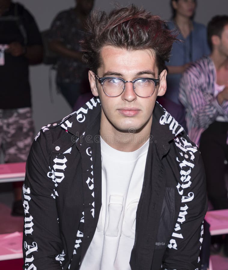 Blake Steven redaktionelles foto. Bild von laufbahn, unterhaltung ...