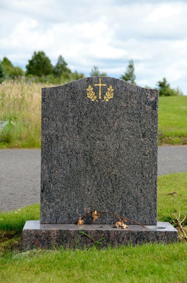 Gravestone stock photo. Image of burial, gravestone, blank - 32335644