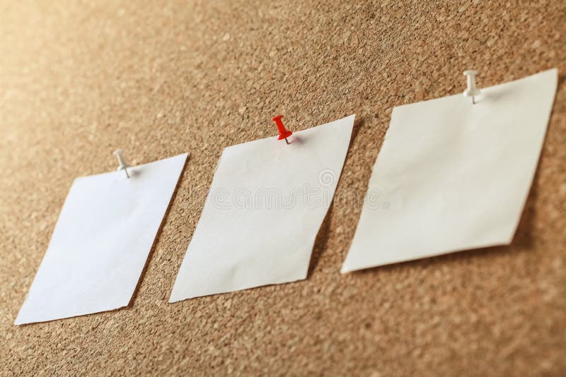 Blank Sheet of Paper for Notes Pinned To Cork Notice Board Stock Photo ...