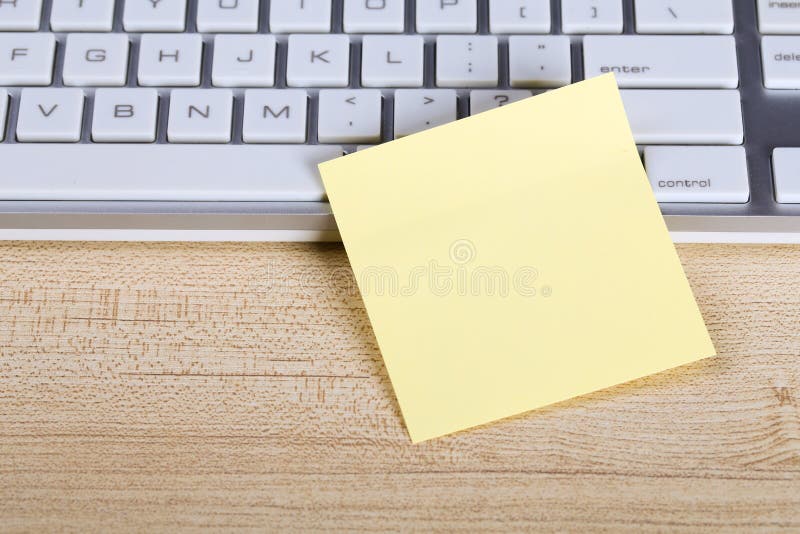 Blank Sticky Note with Keyboard Stock Photo - Image of note, incidence ...