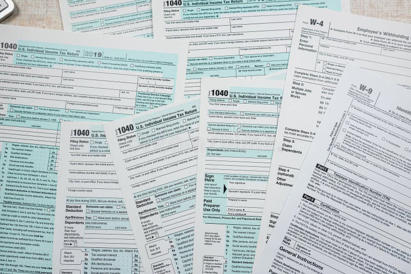 Blank of 1040 Tax Form, Closeup. Accounting Concept Editorial Stock ...