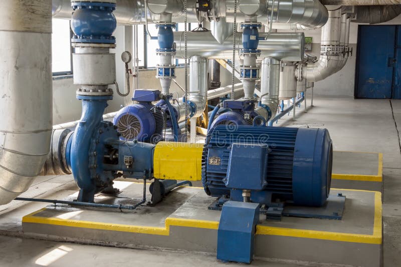 Mening Over Industriële Pomp Stock Afbeelding - Image of installatie ...