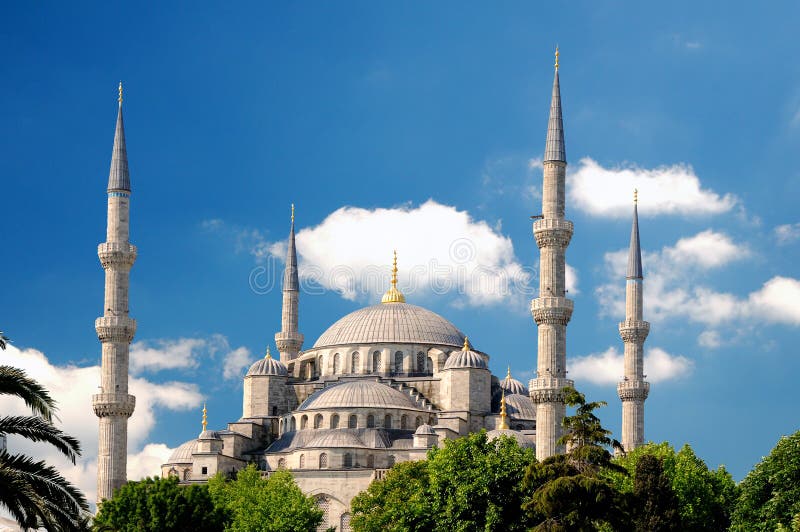 Blauwe moskee stock afbeelding. Image of beroemd, minaret - 15254339
