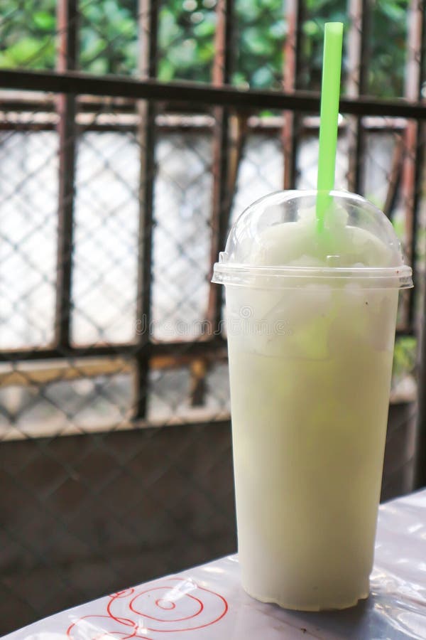 Blended Juice or Lemon Juice Stock Image - Image of shake, blend: 107801225