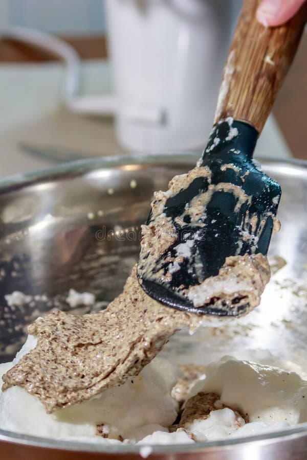 Spatula Stirring Ccake in Bowl Stock Image - Image of dish, baking ...