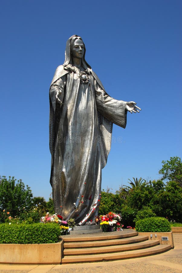 Blessed Virgin Mary Statue stock image. Image of biblical - 4990163